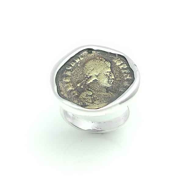 Handmade ring with a Roman Denarius