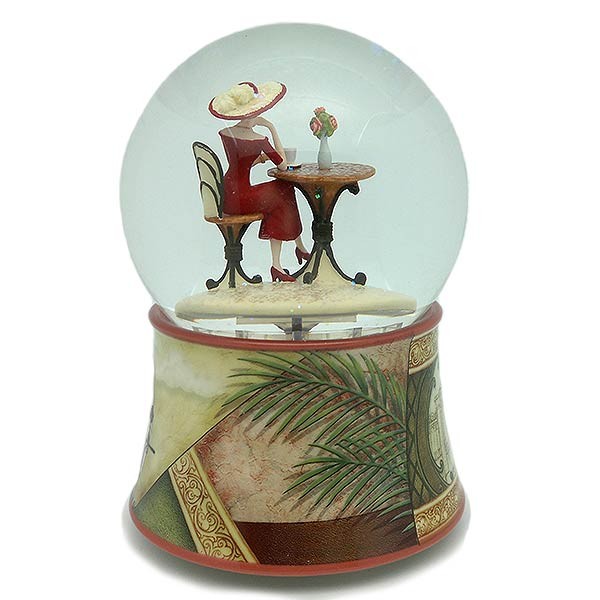 Snowball, set in a beautiful spring afternoon in Paris.